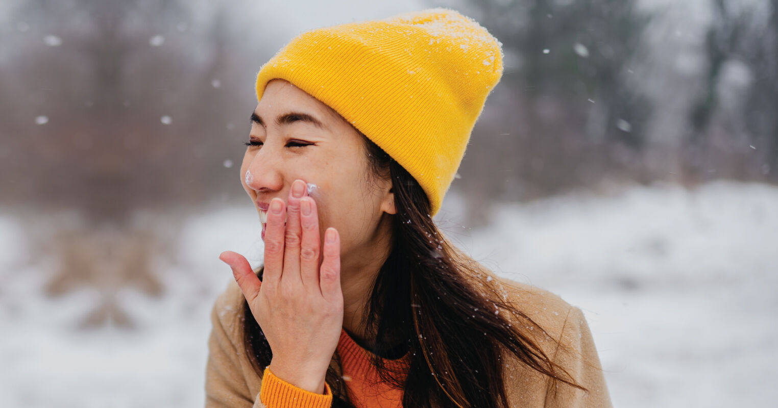 How to Take Care of Dry Skin in Winter | Cetaphil HK